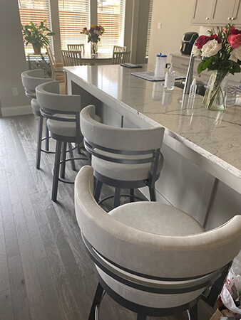 Buy Amisco Ronny Swivel Stool - Free Shipping! • Barstool Comforts