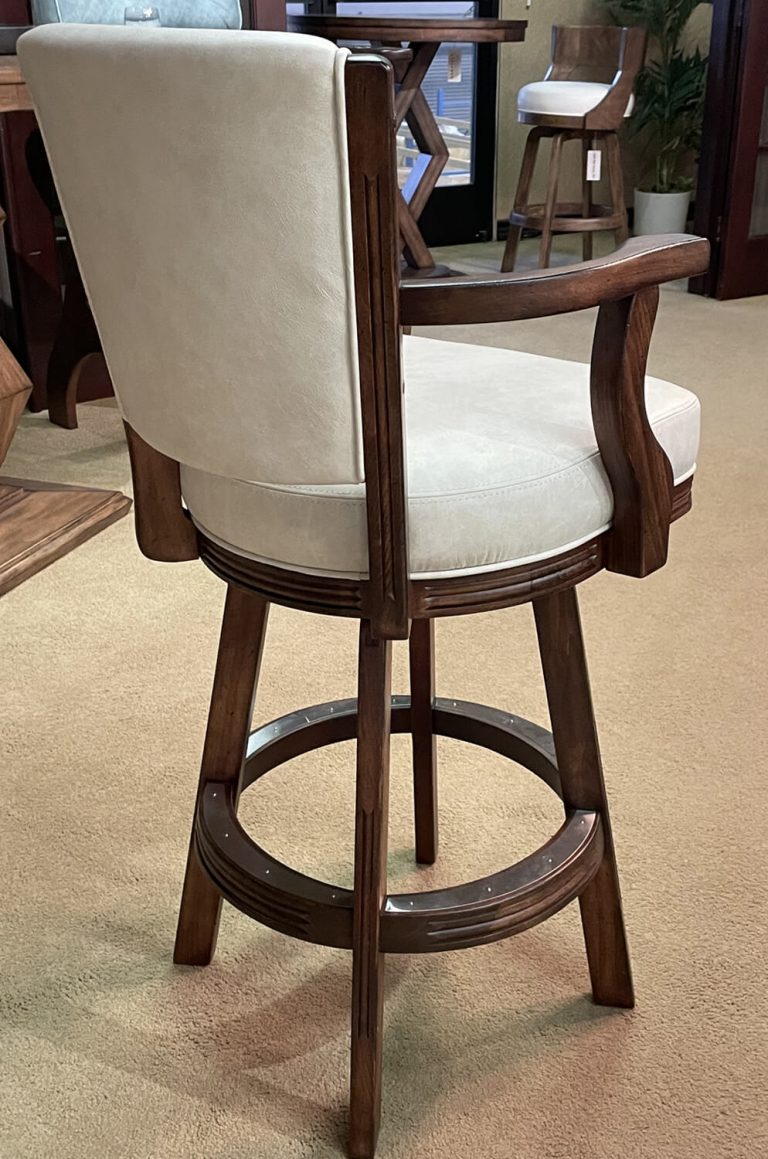 Comfortable Bar Stools with Arms | Barstool Comforts